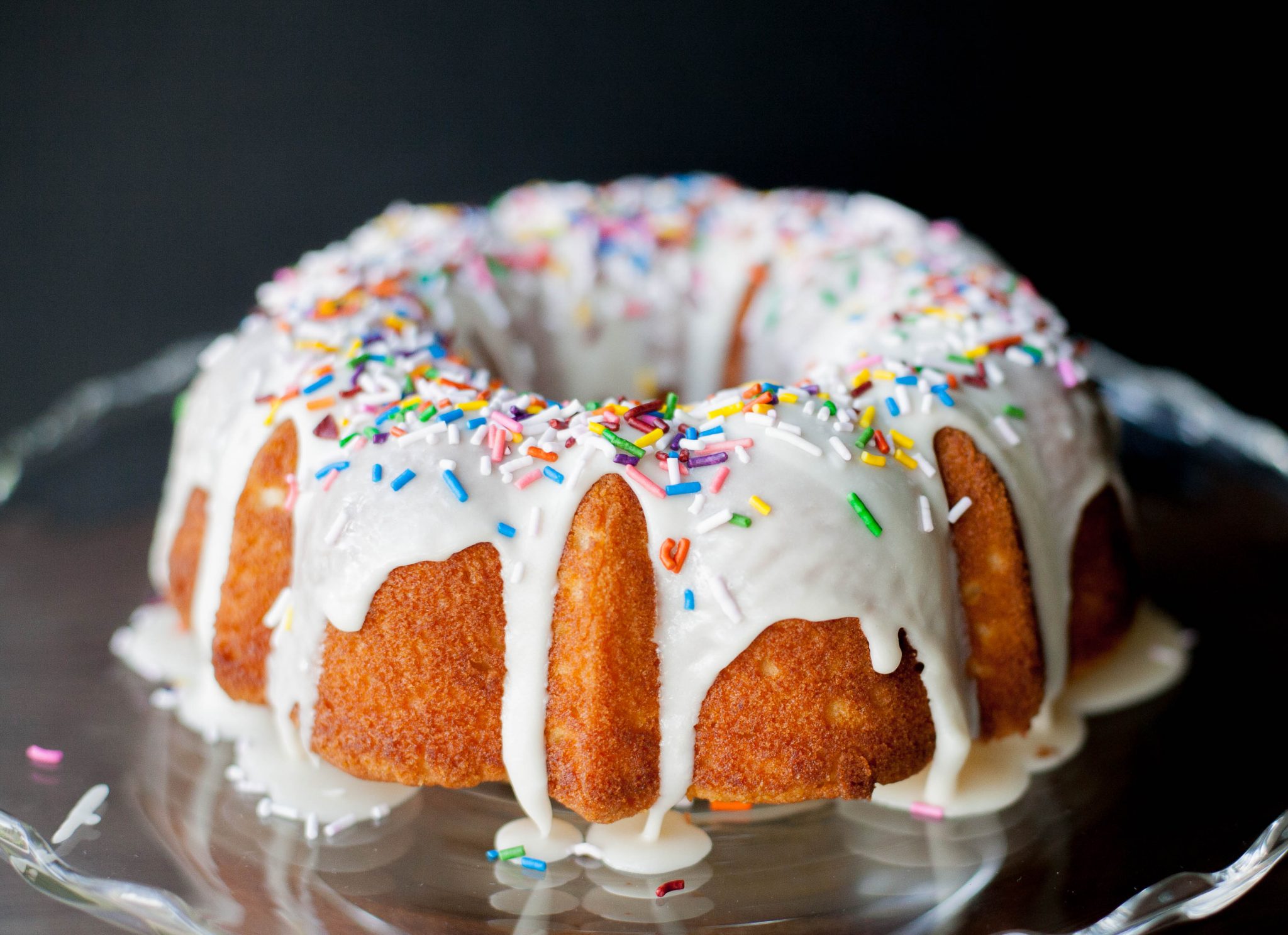 Queque, Basic Chilean Bundt Cake - Pilar's Chilean Food & Garden