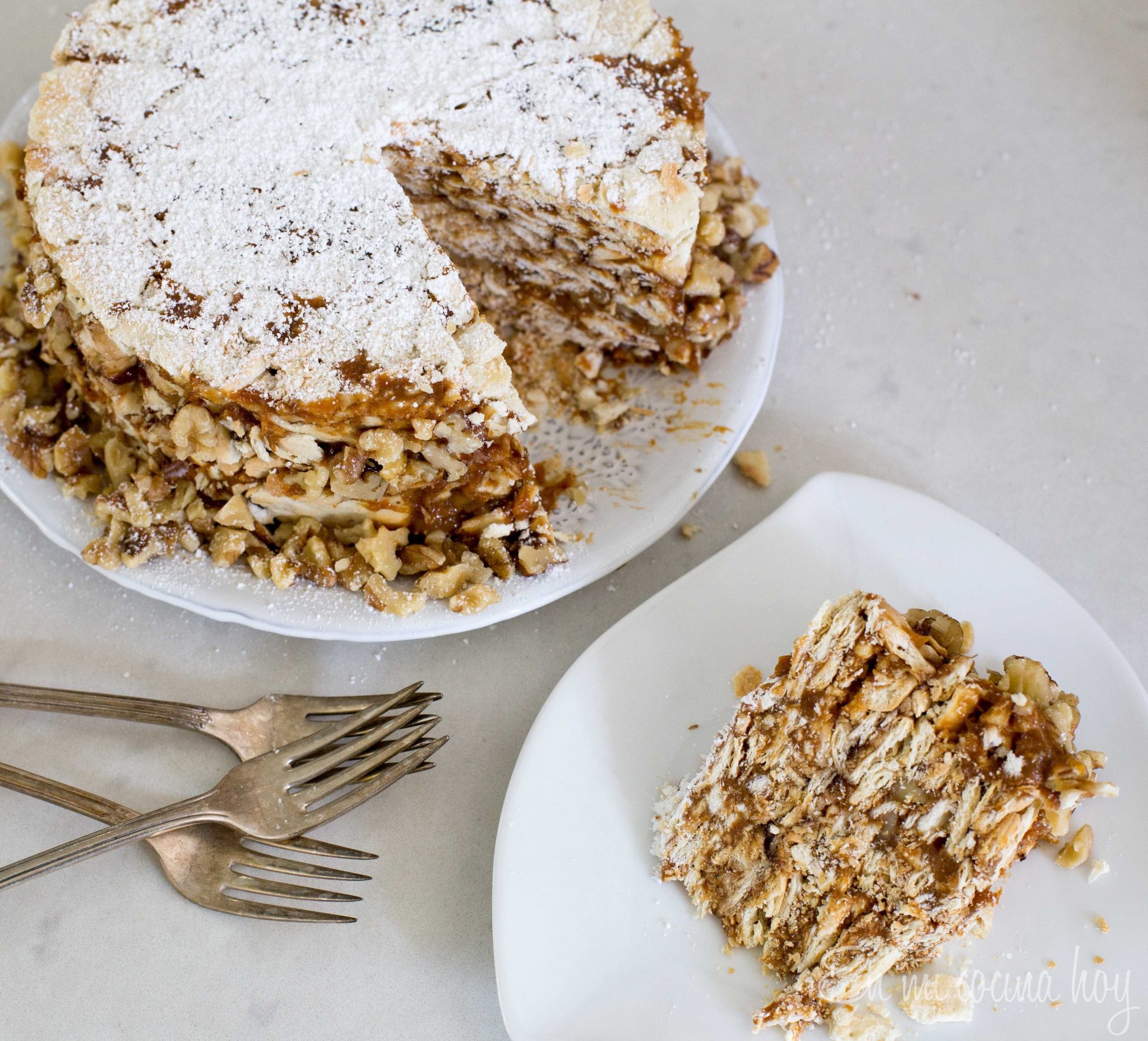 Easy Milhojas Cake (no-bake) - Pilar's Chilean Food & Garden