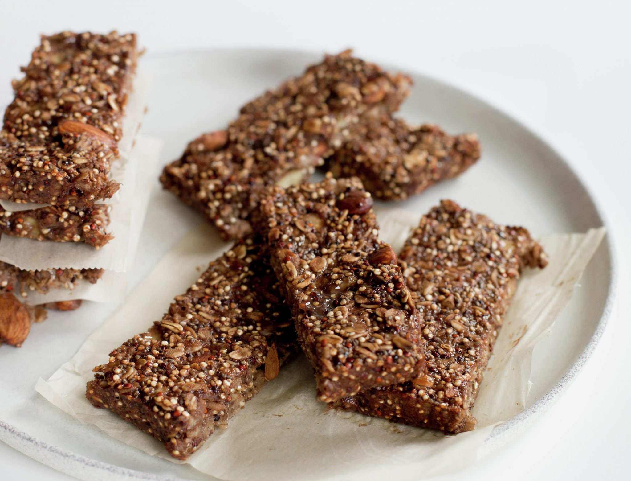 Banana Quinoa Breakfast Bar - Pilar's Chilean Food & Garden
