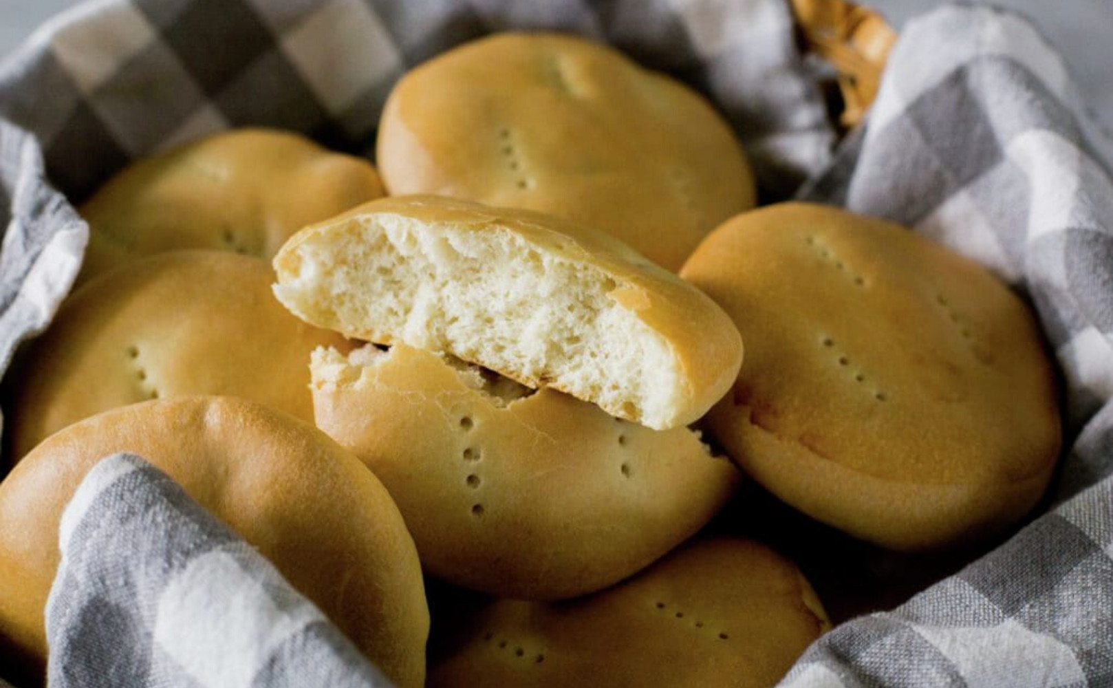 Chilean Country Bread - Pilar's Chilean Food & Garden