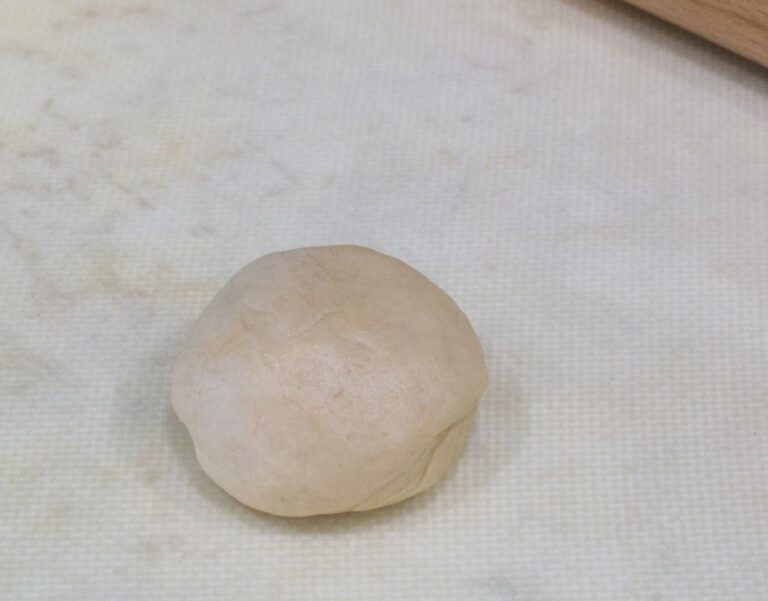 Homemade Empanada Dough Recipe - Pilar's Chilean Food & Garden