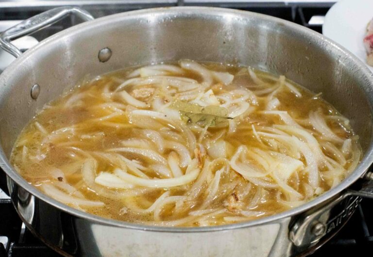 Pollo al Jugo Chilean Juicy Stove Top Chicken Thighs - Pilar's Chilean ...