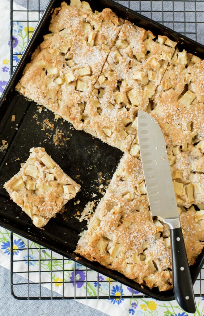 Rustic German Apple Kuchen - Pilar's Chilean Food & Garden